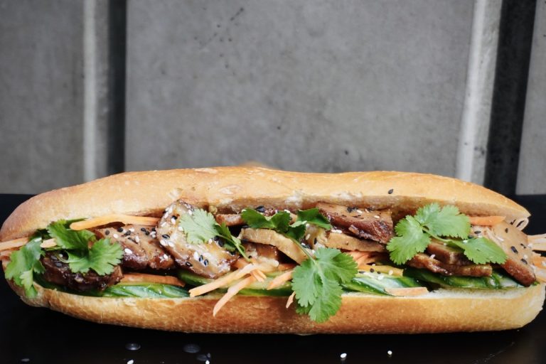 Eat Mi | Authentic flavors of Vietnamese street food in Auckland